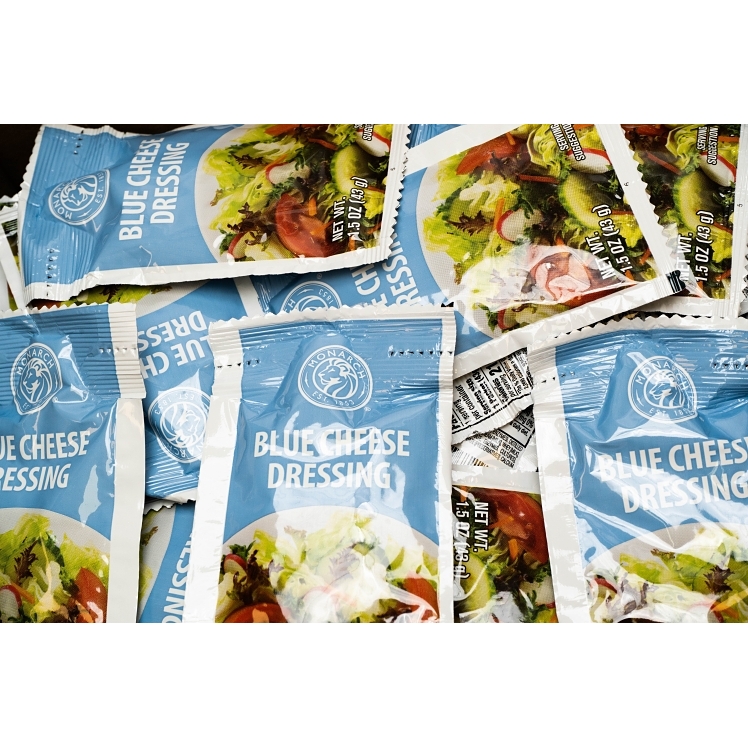 MONARCH DRESSING BLUE CHEESE SINGLE SERVE POUCH - US Foods CHEF'STORE